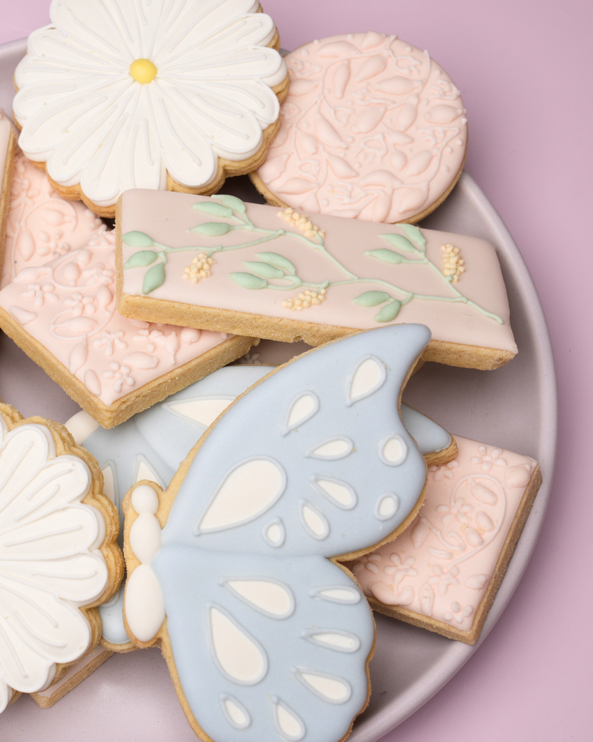 Colour Mill | Beginner's Guide to Royal Icing Cookie Decorating