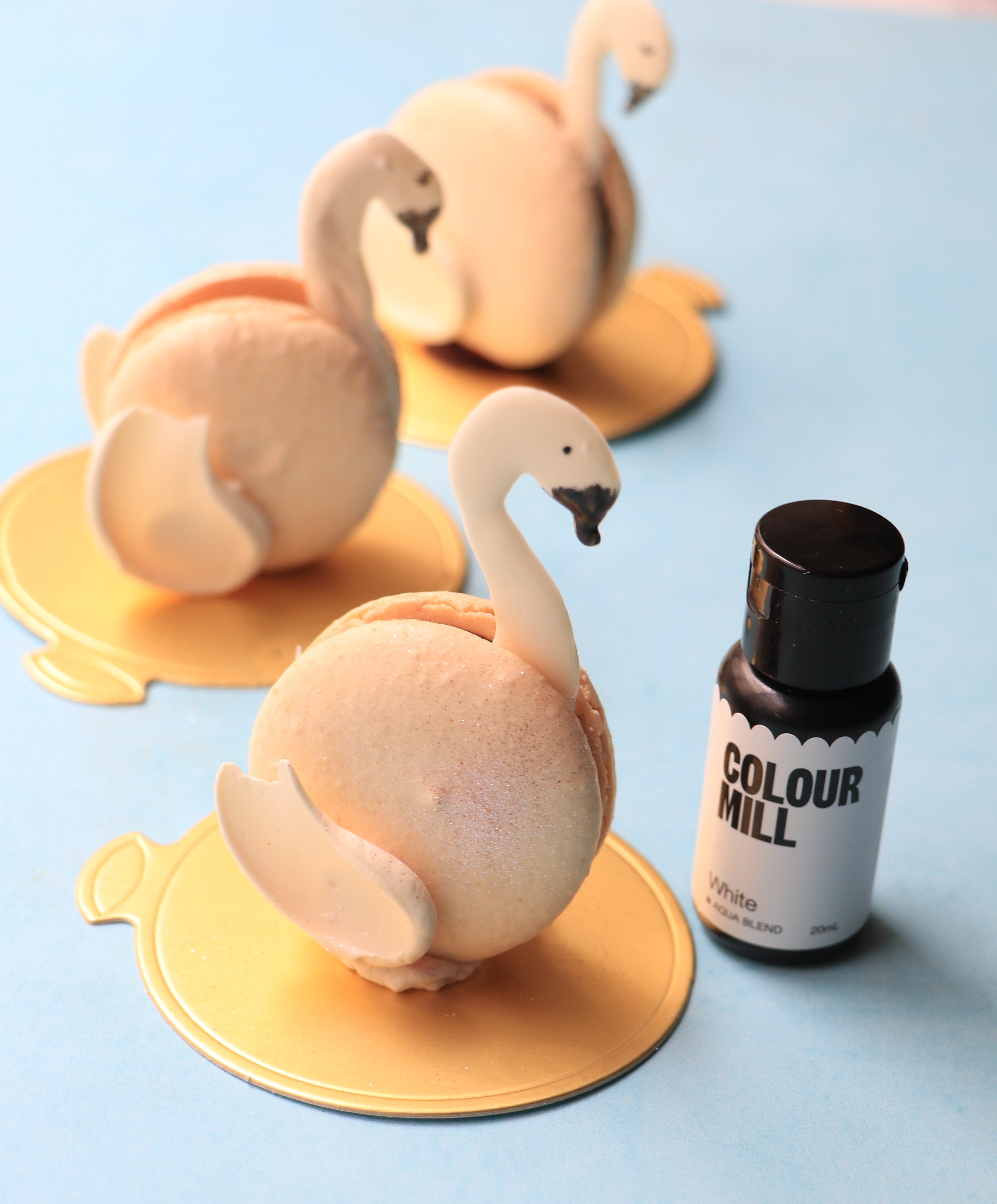 Colour Mill | Aqua Blend White